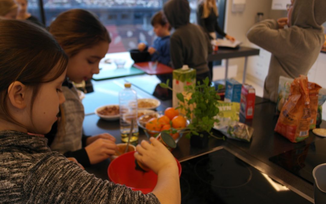 Smakverkstedet for 4. klasse på Olsvik skole - Smaksverkstedet